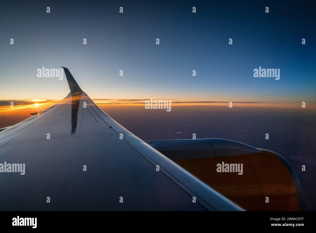 Flying somewhere over the USA Stock Photo - Alamy