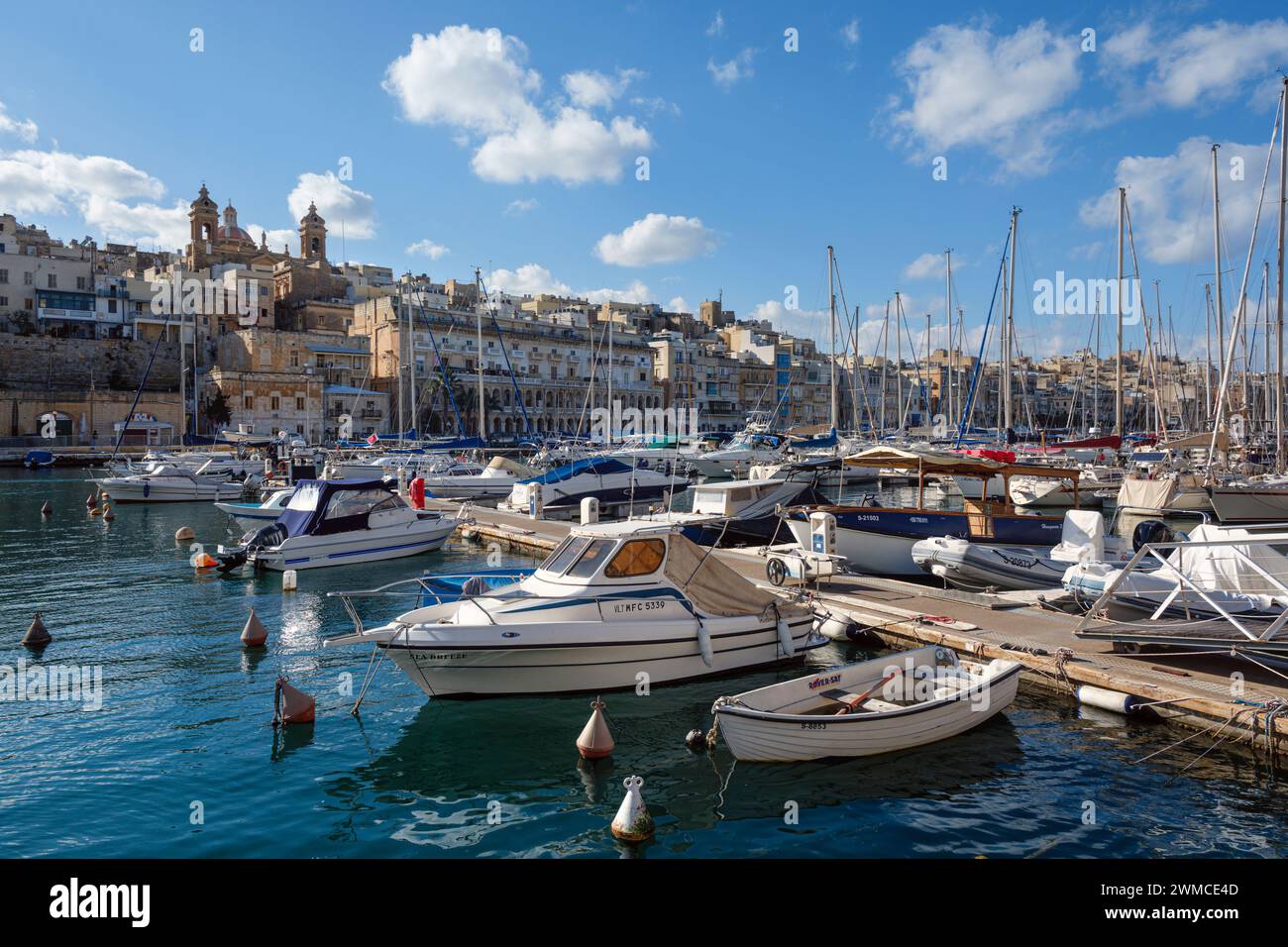 Vittoriosa Yacht Marina and view across the harbour to Senglea ...