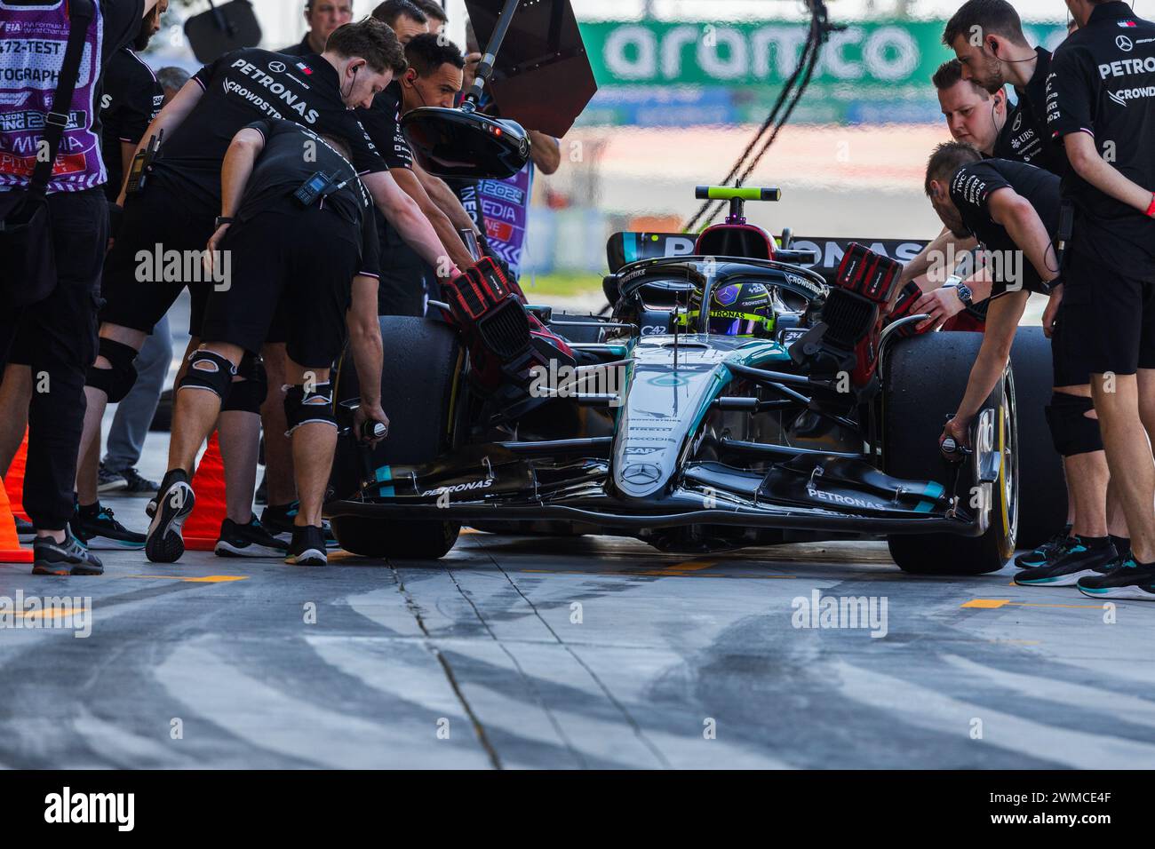 Lewis hamilton fórmula uno hi-res stock photography and images - Alamy