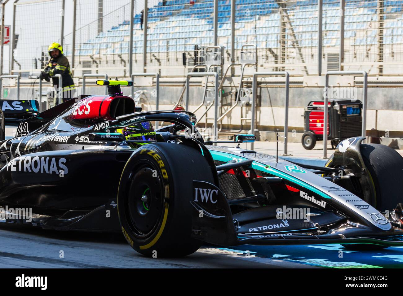 Lewis hamilton fórmula uno hi-res stock photography and images - Alamy