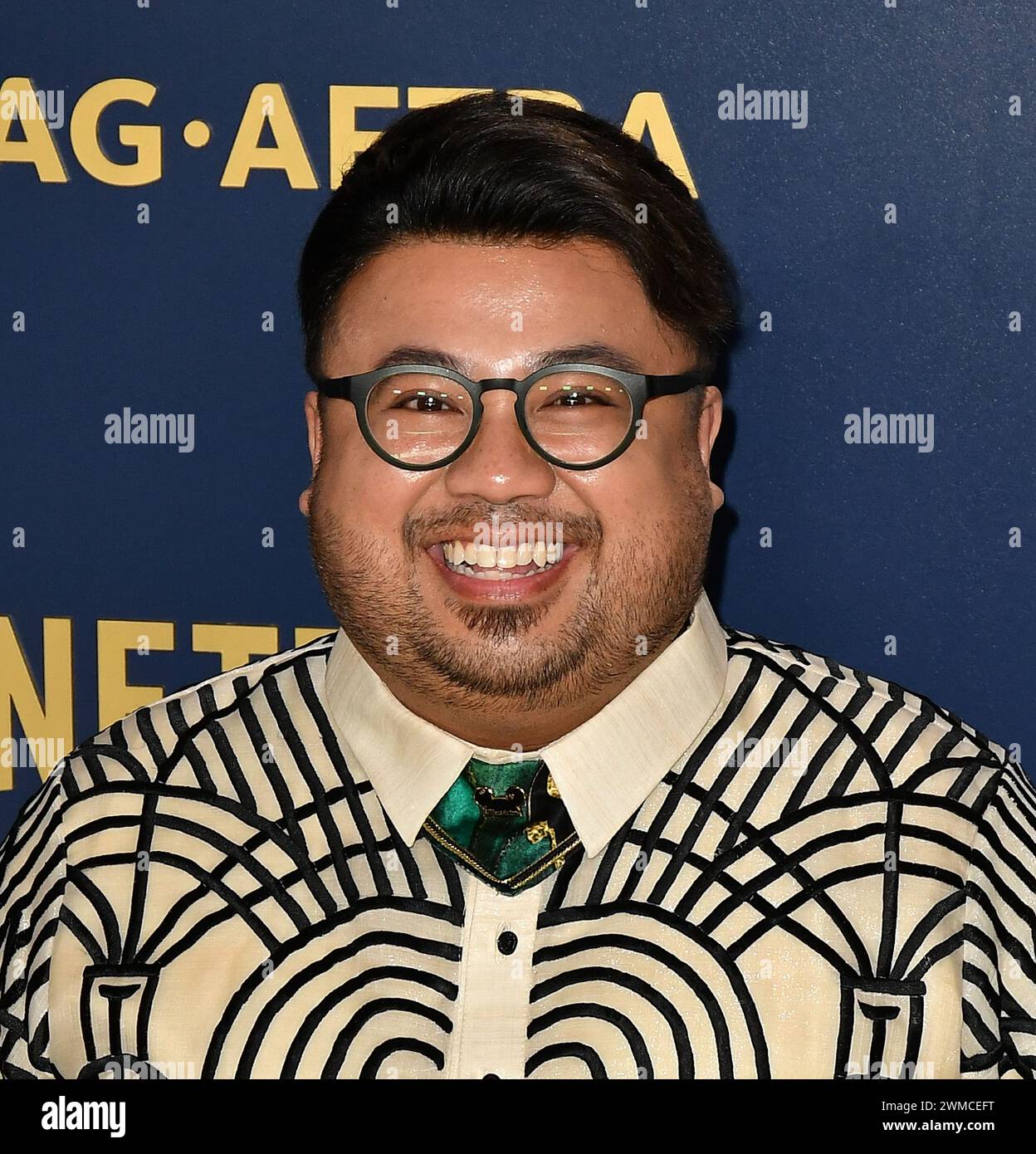 Don Darryl Rivera attends the 30th Annual Screen Actors Guild Awards at ...
