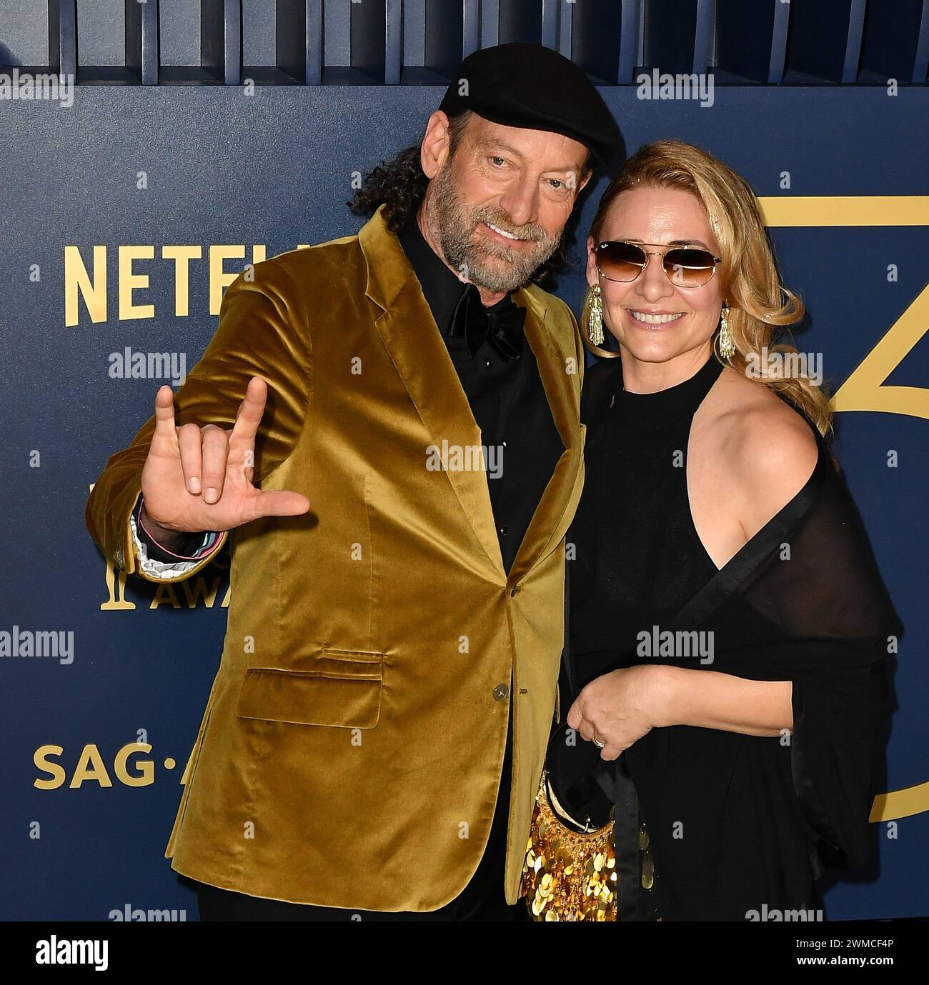 Los Angeles, USA. 25th Feb, 2024. Troy Kotsur, Deanne Bray attend the ...