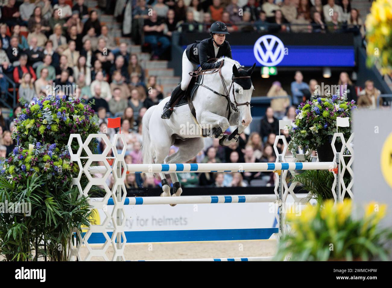 Kim Emmen of Netherland with Imagine during the CSI5*-W Longines FEI ...