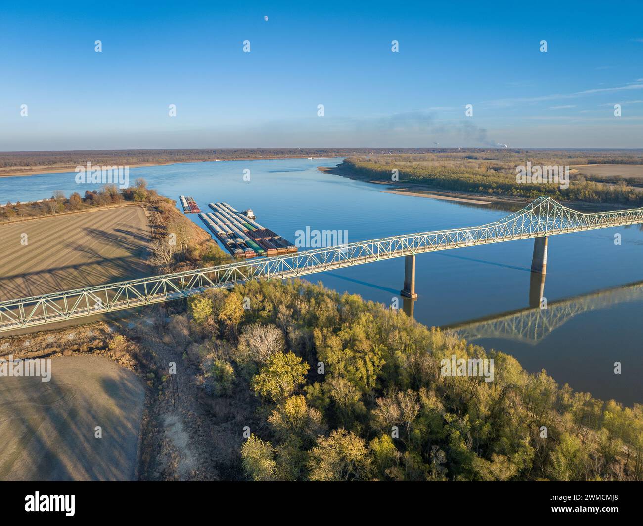Cairo mississippi river bridge hi-res stock photography and images - Alamy
