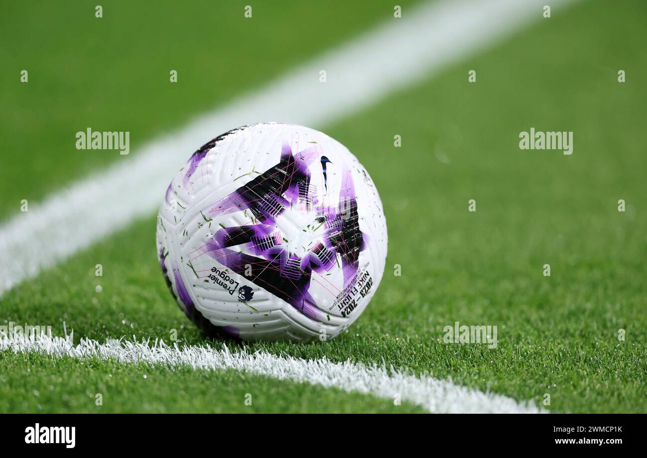 London, UK. 24th Feb, 2024. The premier league ball during the Premier ...