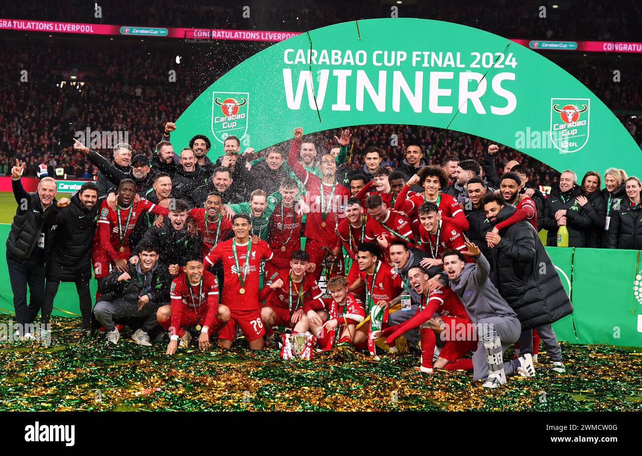 Liverpool celebrate after winning the Carabao Cup final at Wembley ...