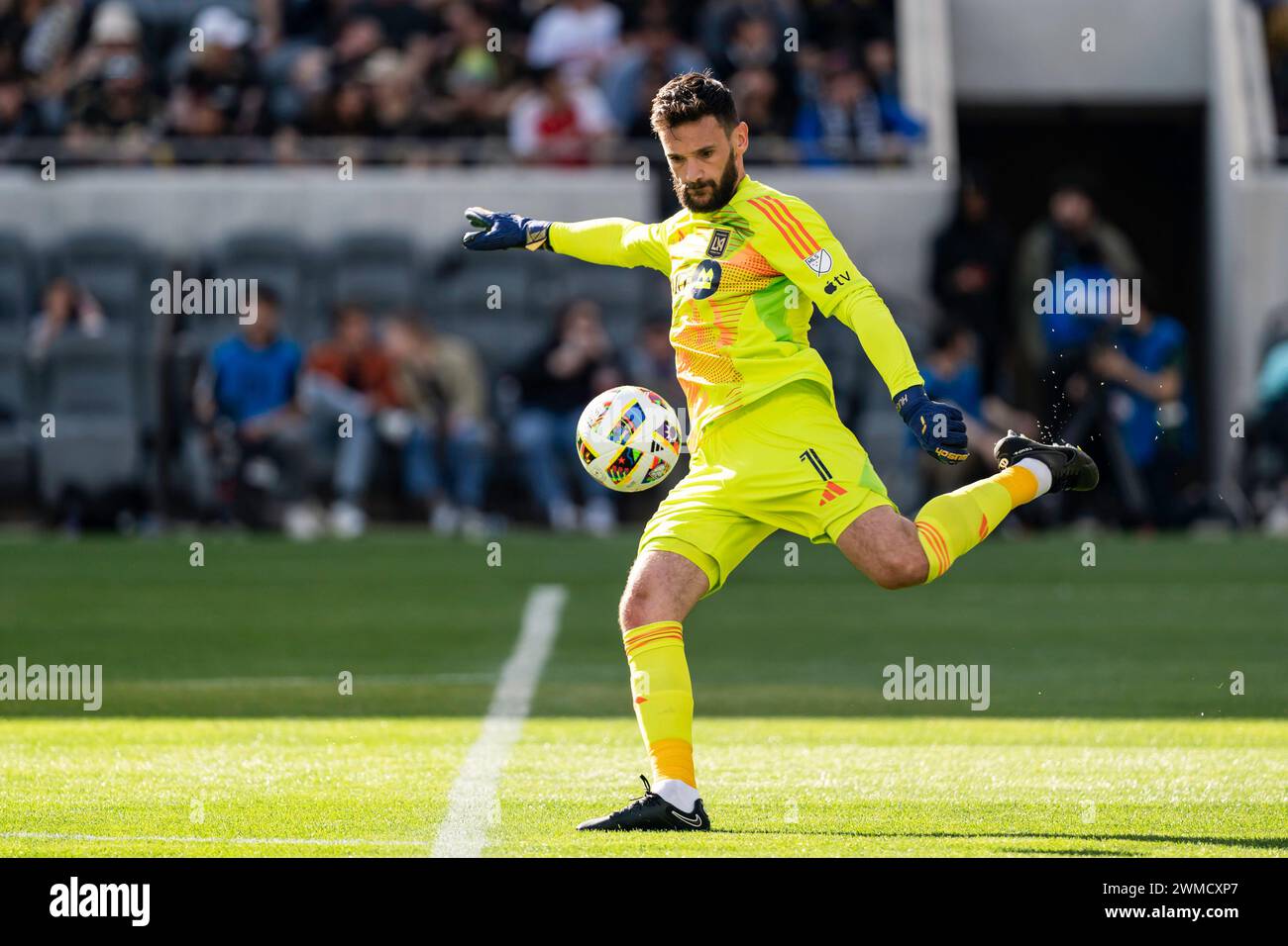 LAFC goalkeeper Hugo Lloris (1) during a MLS match against the Seattle ...