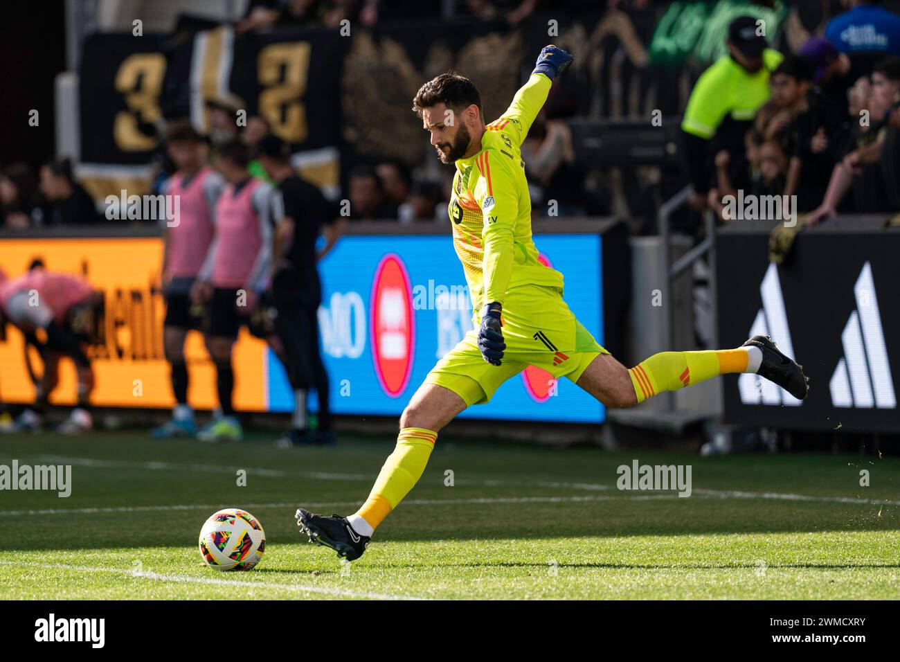 LAFC goalkeeper Hugo Lloris (1) during a MLS match against the Seattle ...