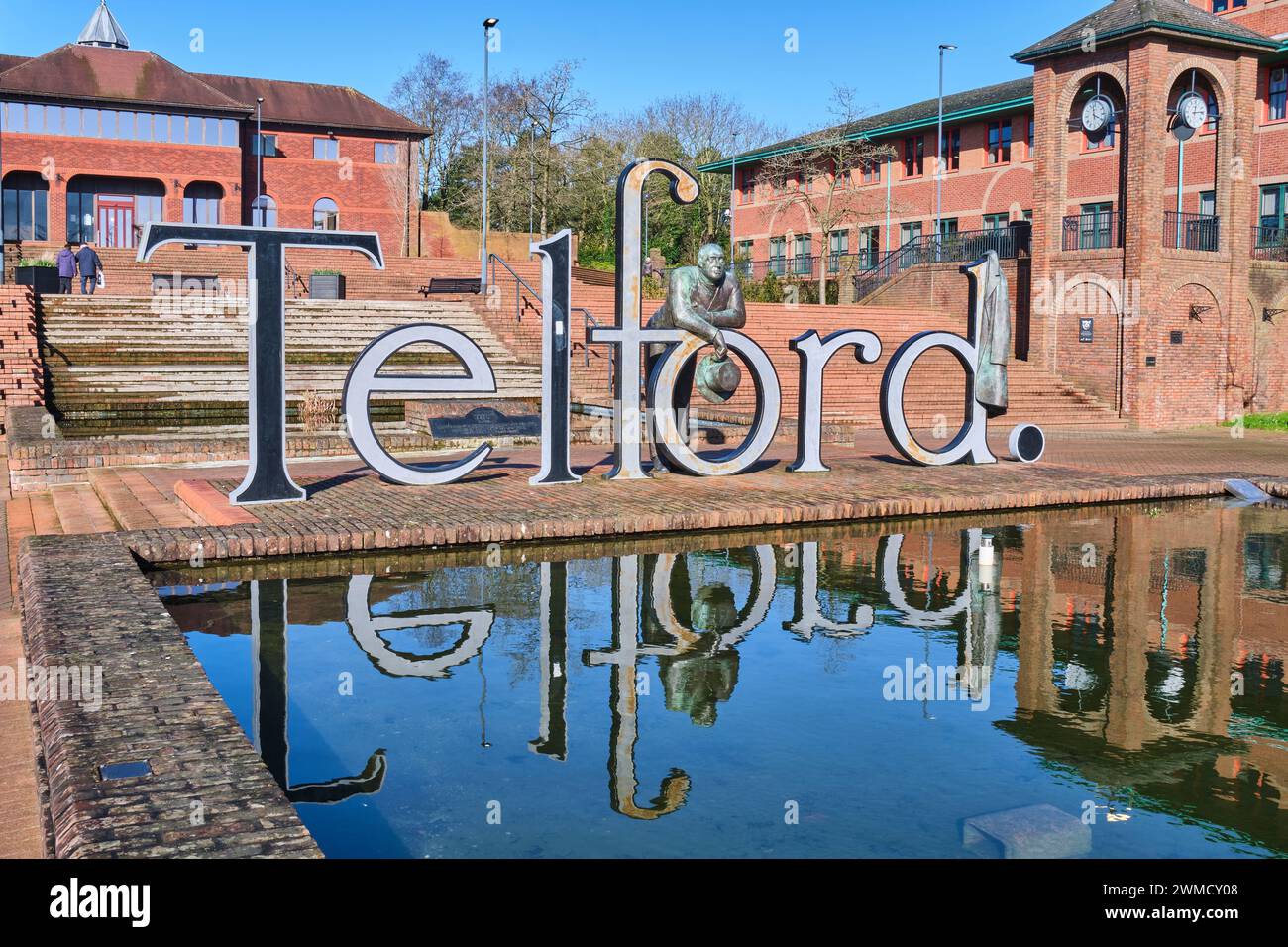 New telford town centre hi-res stock photography and images - Alamy