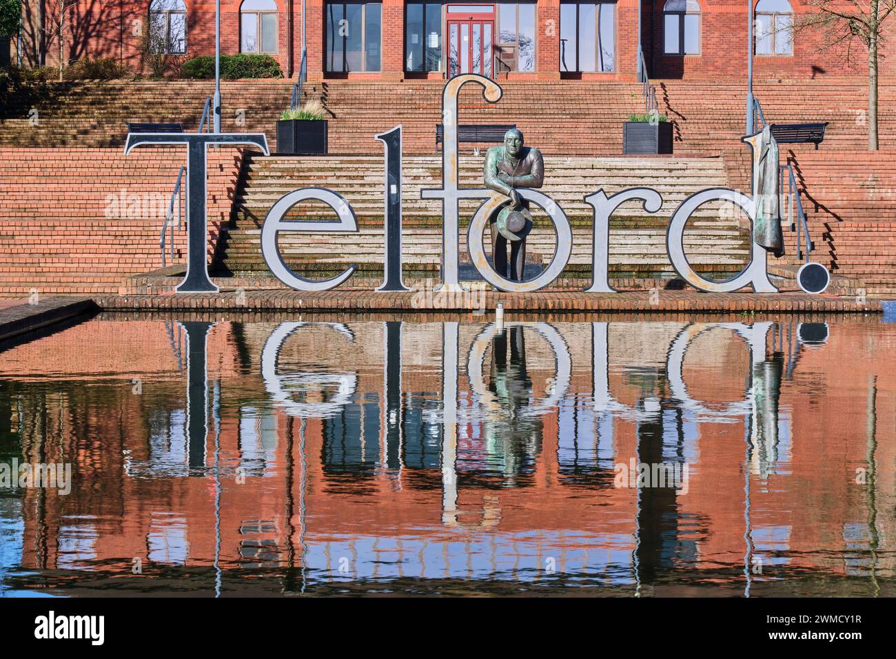 Telford pond hi-res stock photography and images - Alamy