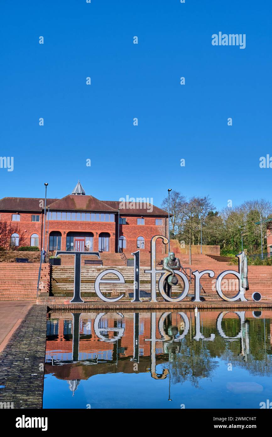 Thomas telford statue hi-res stock photography and images - Alamy