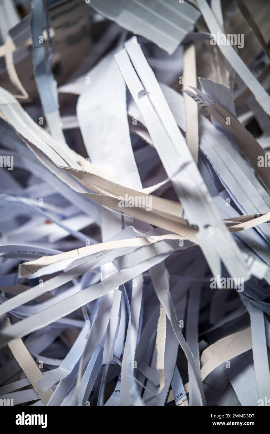 Detail of shredded paper Stock Photo - Alamy