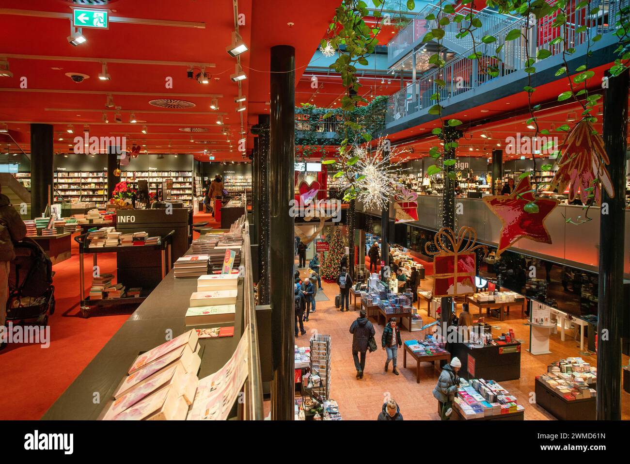 Dussmann das kulturkaufhaus hi-res stock photography and images - Alamy