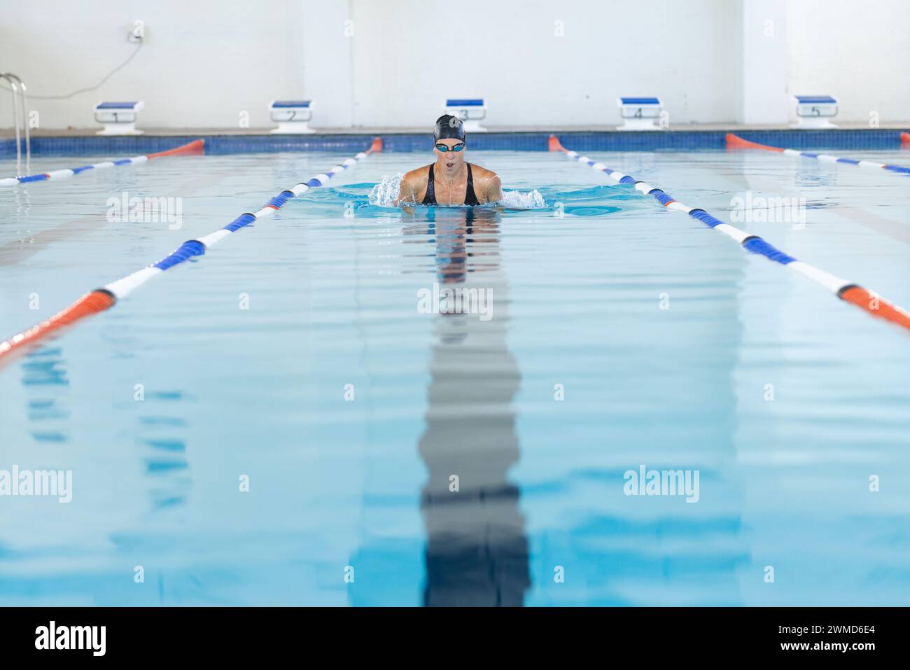 Aquatic athlete hi-res stock photography and images - Alamy