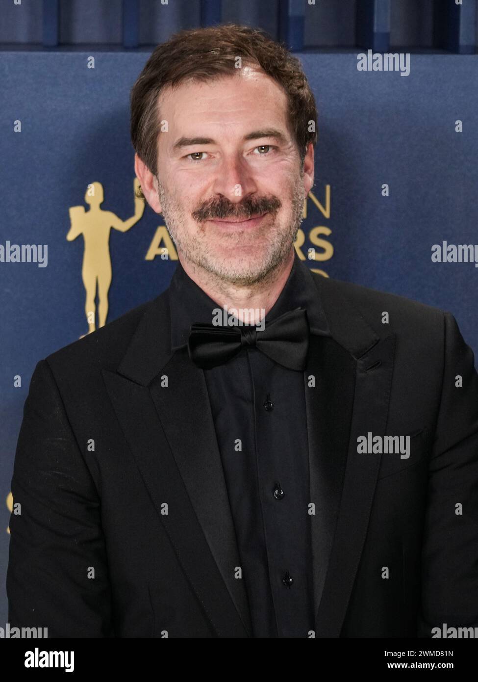Los Angeles, USA. 24th Feb, 2024. Mark Duplass walking on the red ...