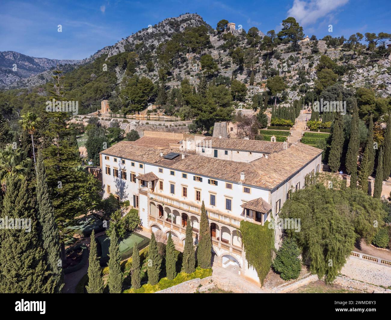 Raixa, public property and Sa Muntanyeta hill, municipality of Bunyola ...