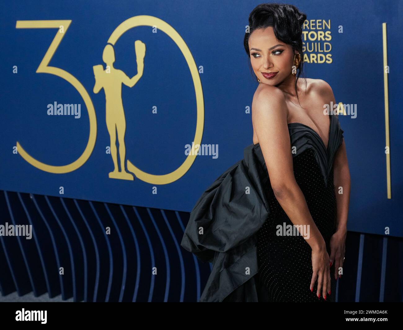 Los Angeles, USA. 24th Feb, 2024. Kat Graham walking on the red carpet ...