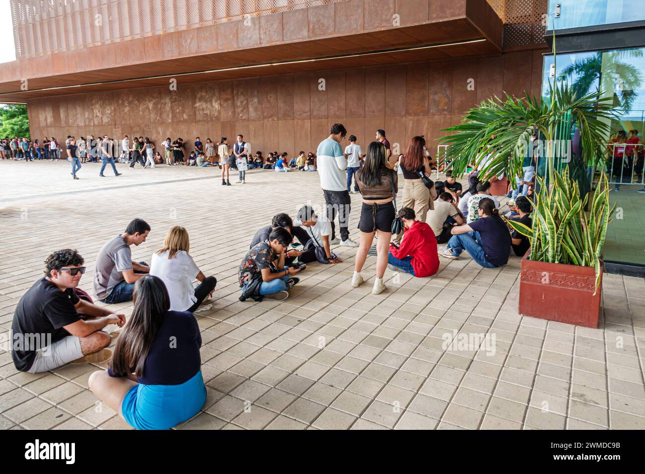 Merida Mexico,Zona Industrial Calle 20A,Centro de convenciones y ...