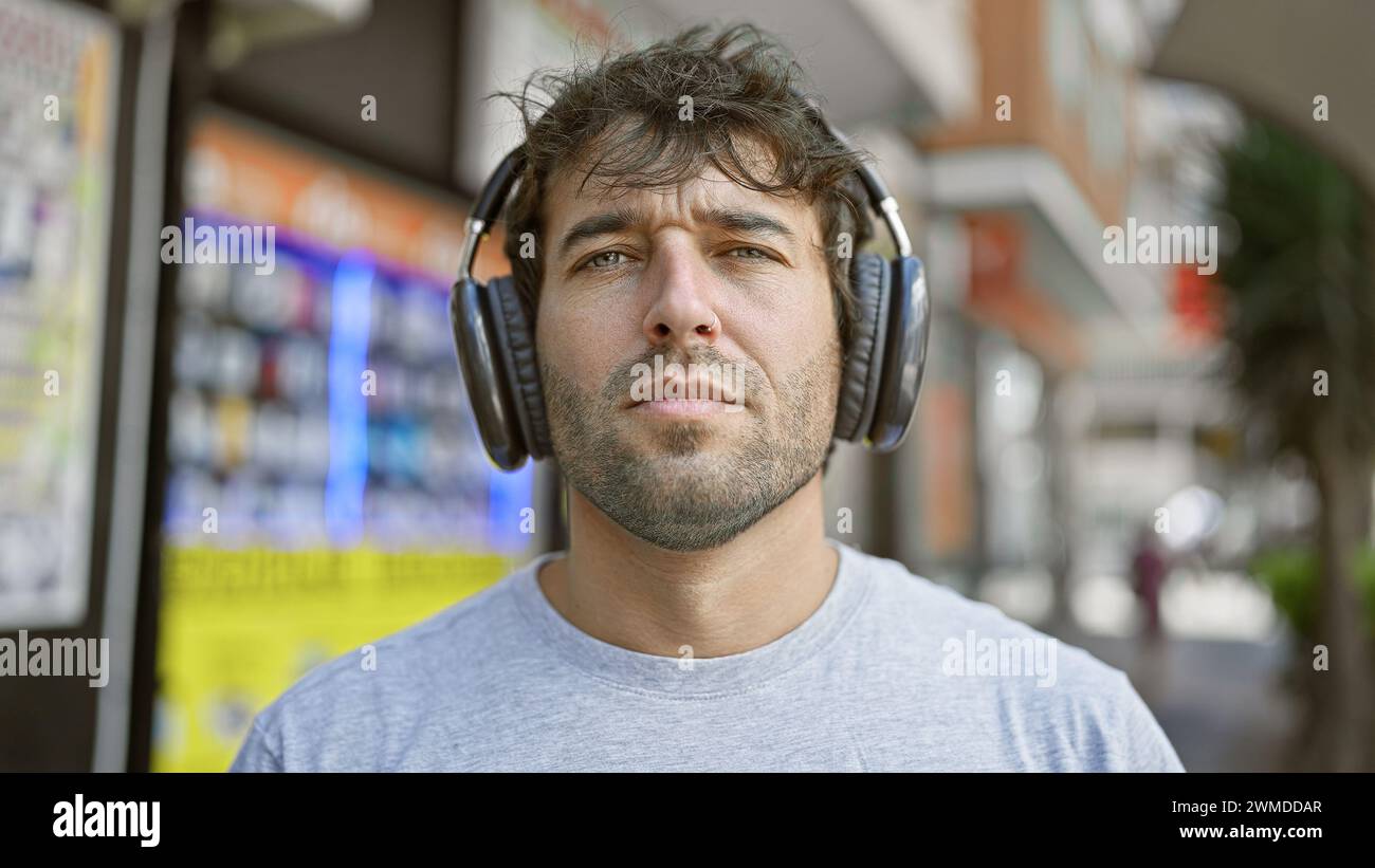 Urban rhythm hi-res stock photography and images - Alamy