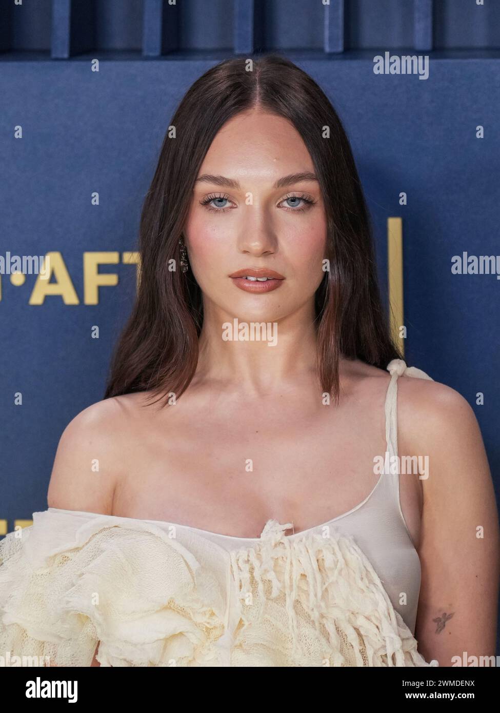 Los Angeles, USA. 24th Feb, 2024. Maddie Ziegler walking on the red ...