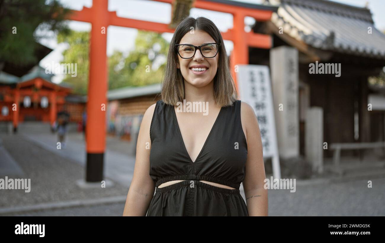 Strikingly beautiful temple hi-res stock photography and images - Alamy