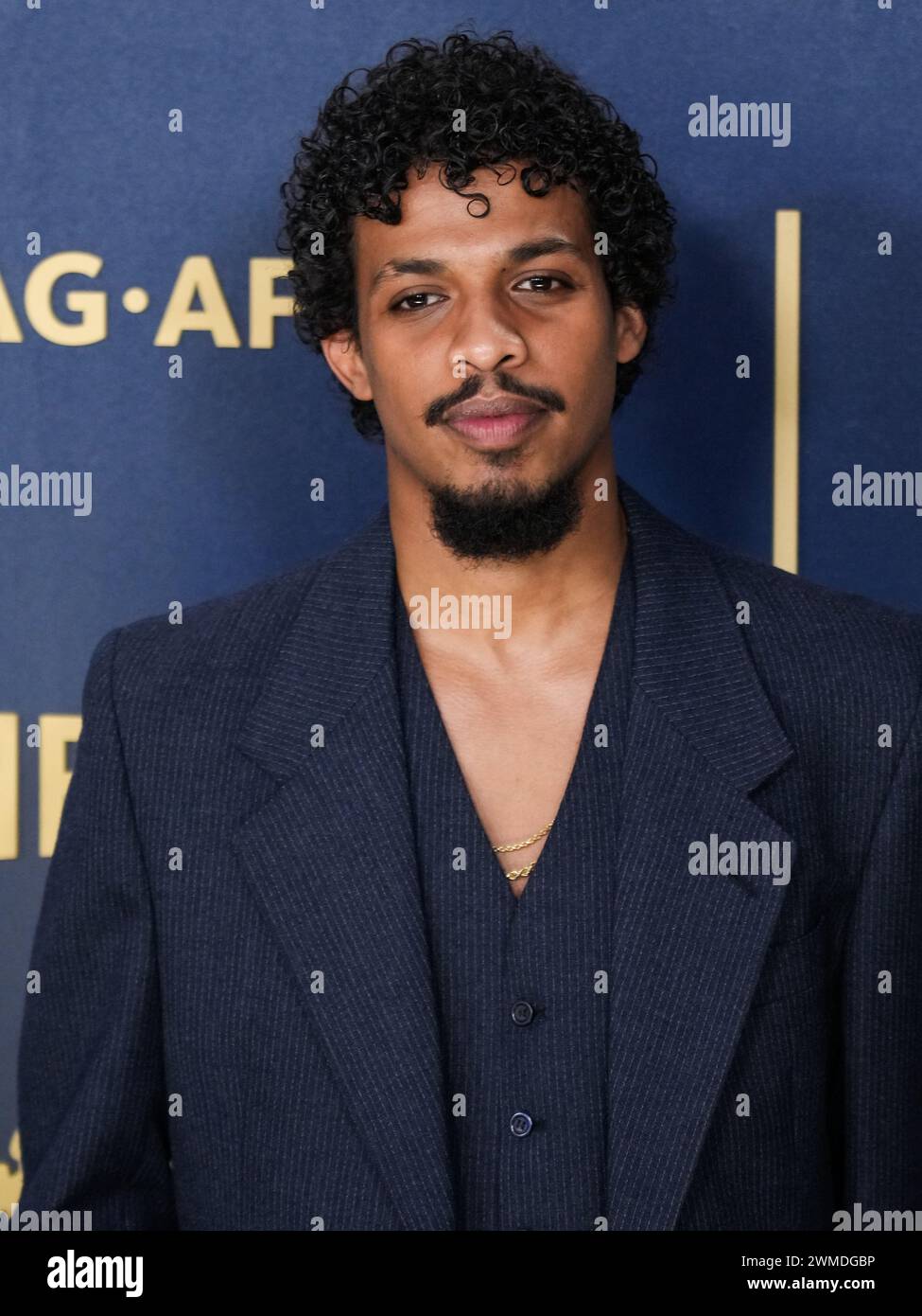 Los Angeles, USA. 24th Feb, 2024. Moe Hashim walking on the red carpet ...
