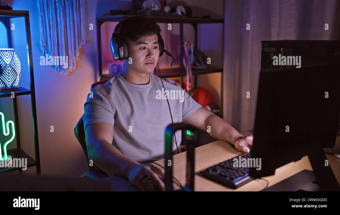 Streamer room professional gamer play computer games in gaming interior ...