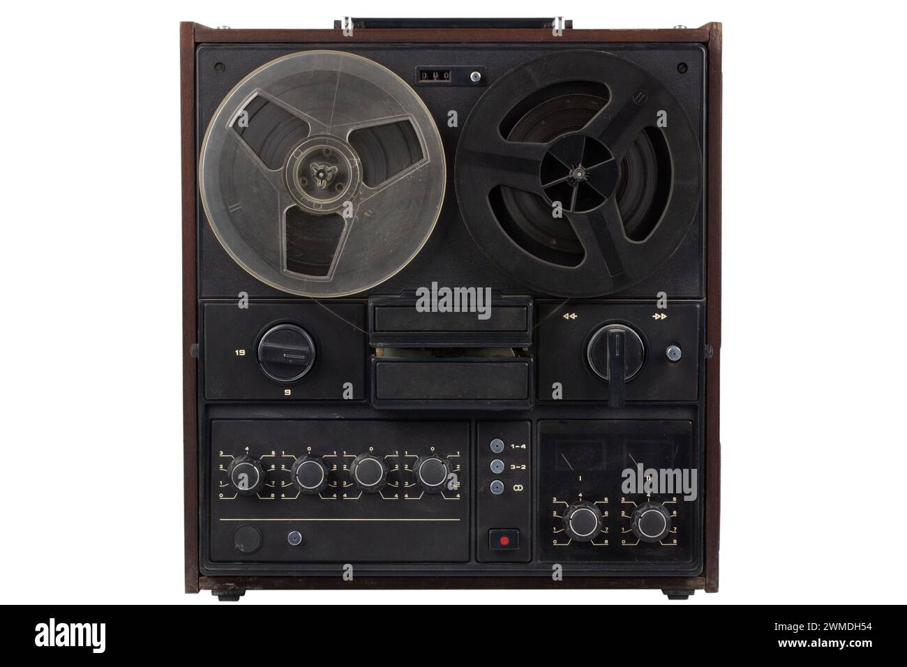 vintage reel to reel tape recorder isolated on white Stock Photo - Alamy