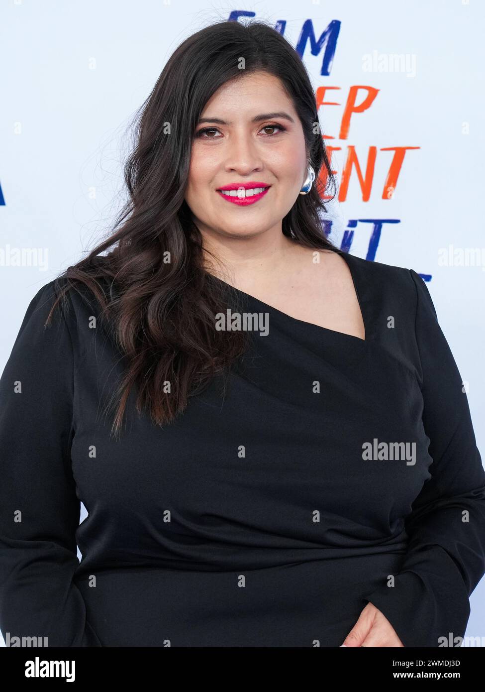 Los Angeles, USA. 25th Feb, 2024. Maria Altamirano walking on the red ...