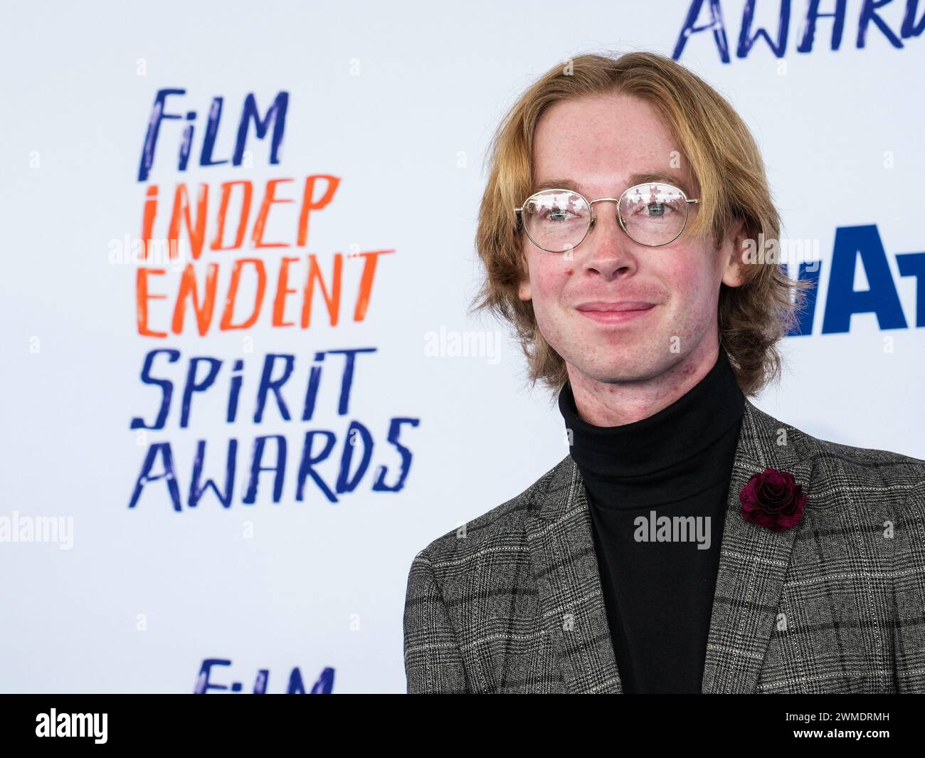 Los Angeles, USA. 25th Feb, 2024. David Brown walking on the red carpet ...