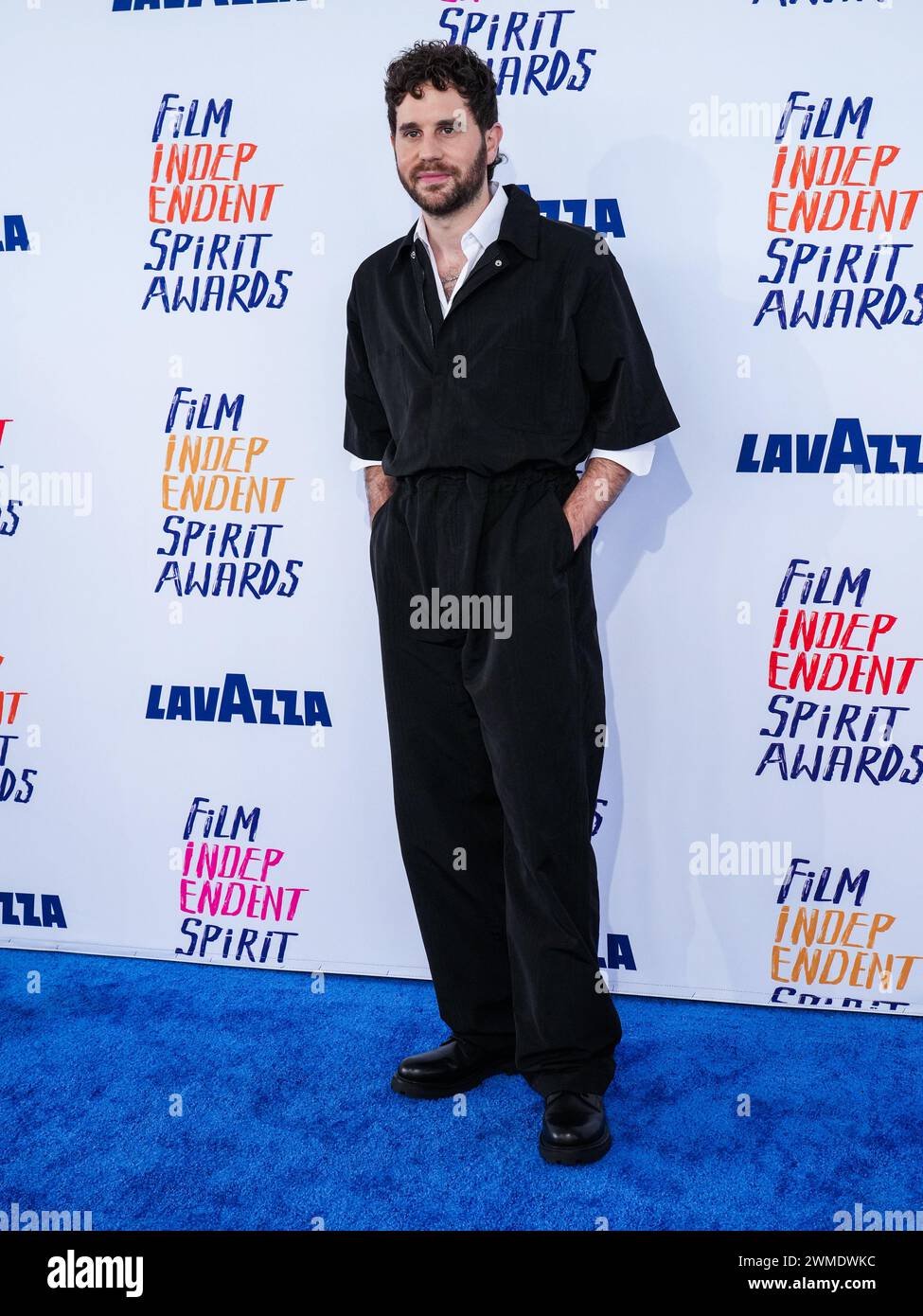 Los Angeles, USA. 25th Feb, 2024. Ben Platt walking on the red carpet ...