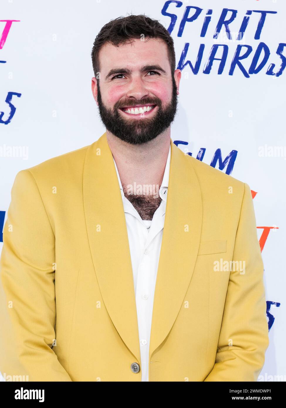 Los Angeles, USA. 25th Feb, 2024. Ronald Gladden walking on the red ...