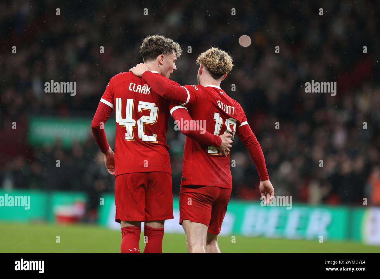 London, UK. 25th Feb, 2024. Bobby Clark and Harvey Elliott of Liverpool ...
