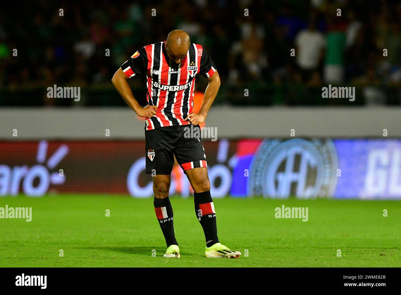 Campinas (SP), 25/02/2024 - Futebol/GUARANI-SÃO PAULO - Lucas Moura ...
