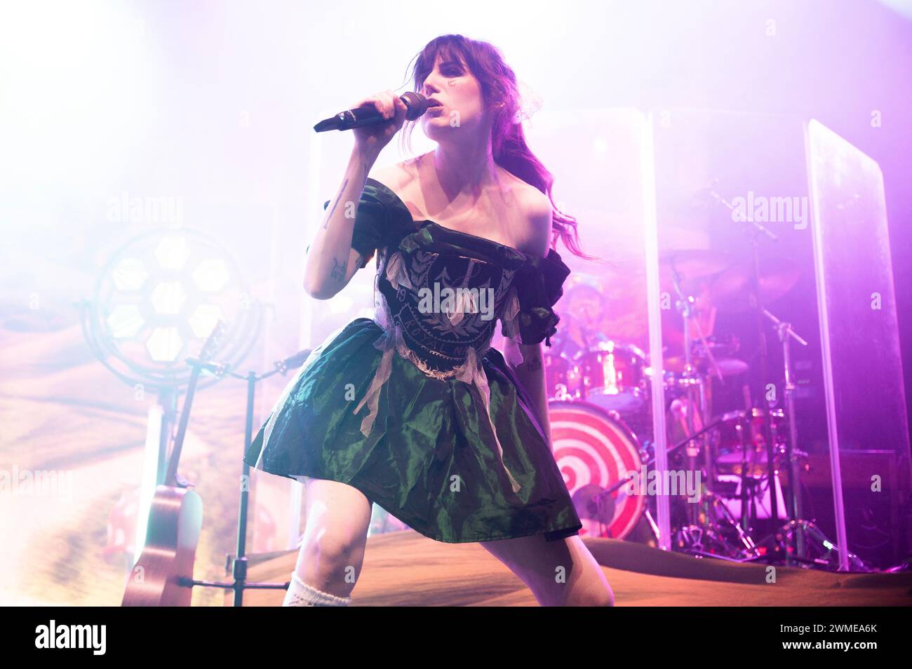 Greta isaac hi-res stock photography and images - Alamy