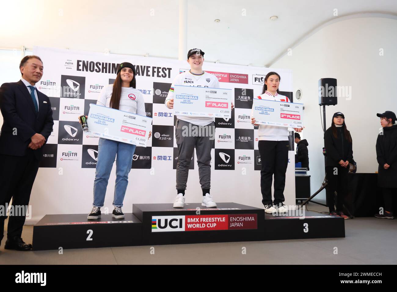 Kanagawa, Japan. 25th Feb, 2024. (L-R) Perez Grasset (CHI), Roberts ...