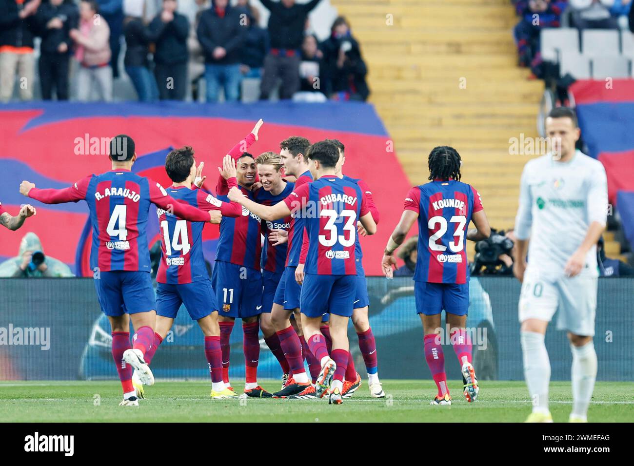 Barcelona, Spain. Credit: D. 24th Feb, 2024. Barcelona team group ...