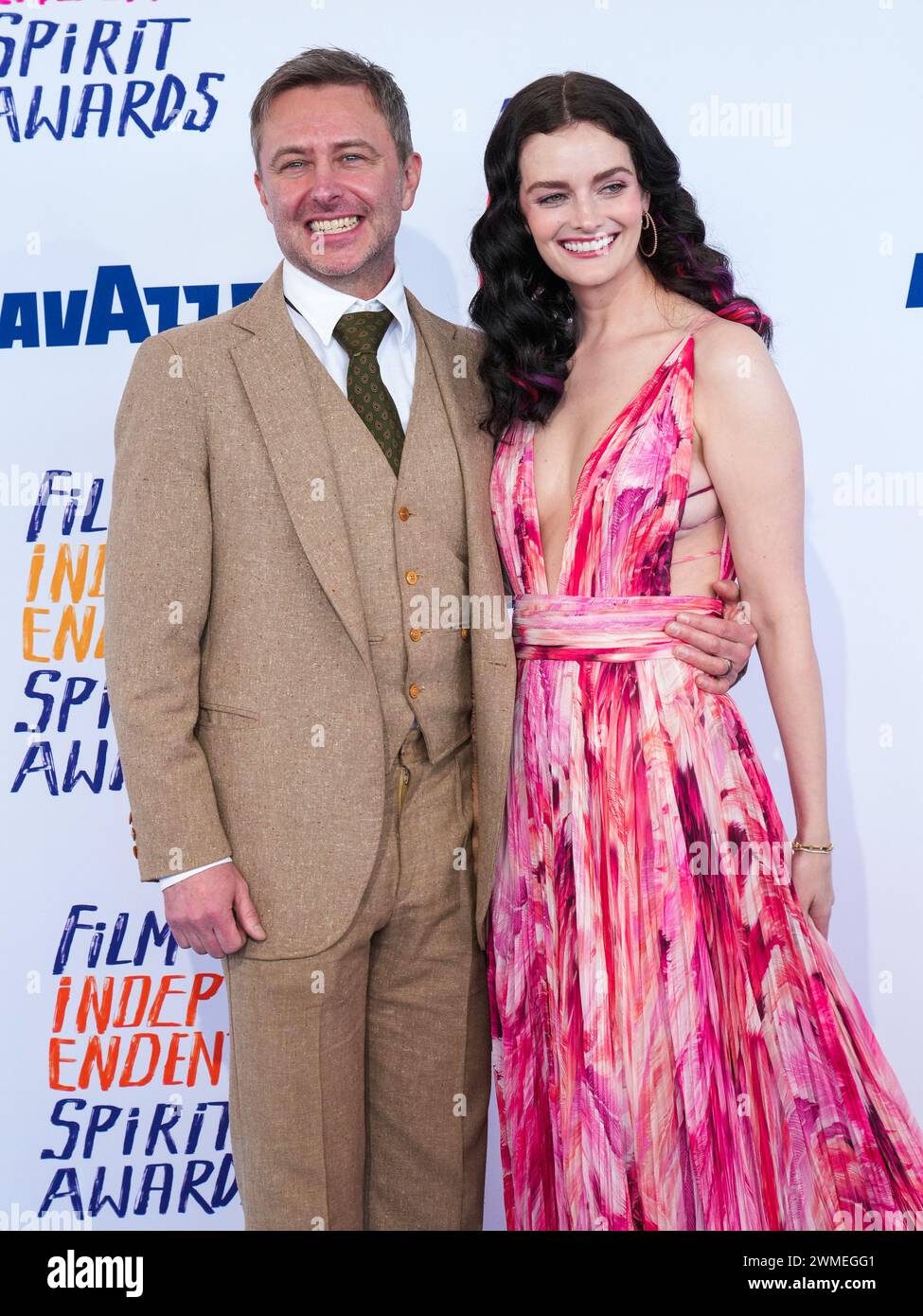 Los Angeles, USA. 25th Feb, 2024. Chris Hardwick and Lydia Hearst walking on the red carpet at ...