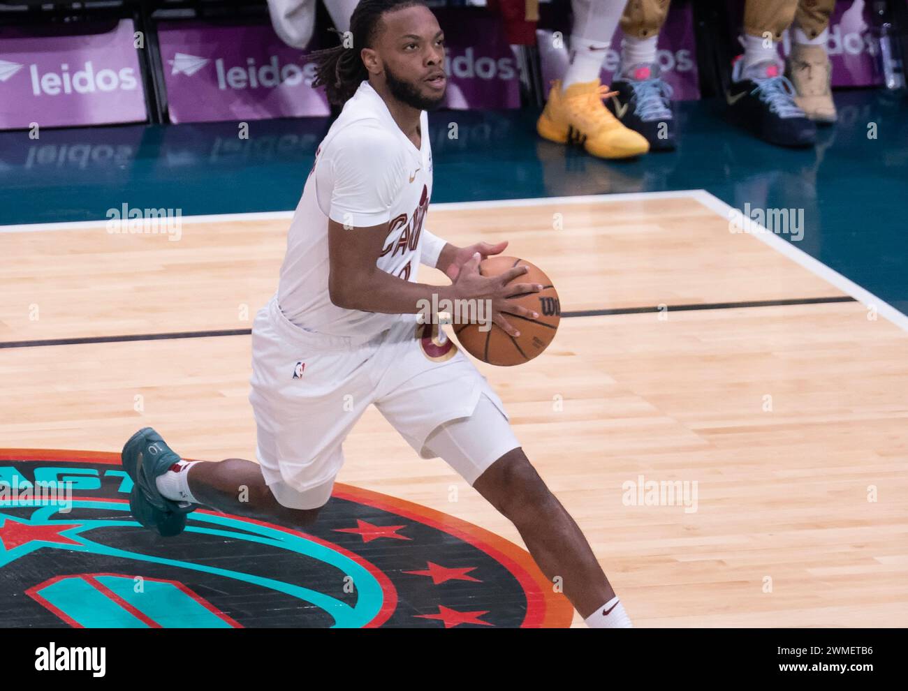 Garland garland nba hi-res stock photography and images - Alamy