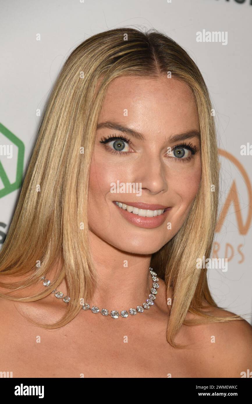 Hollywood, Ca. 25th Feb, 2024. Margot Robbie at the 35th Annual ...