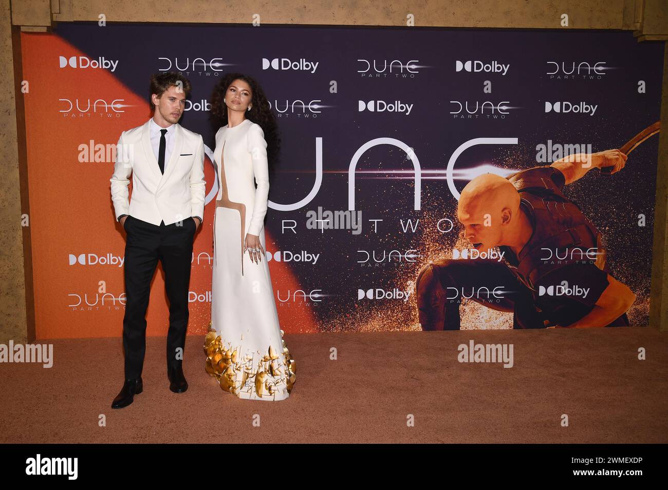 New York, USA. 25th Feb, 2024. (L-R) Austin Butler and Zendaya attend ...