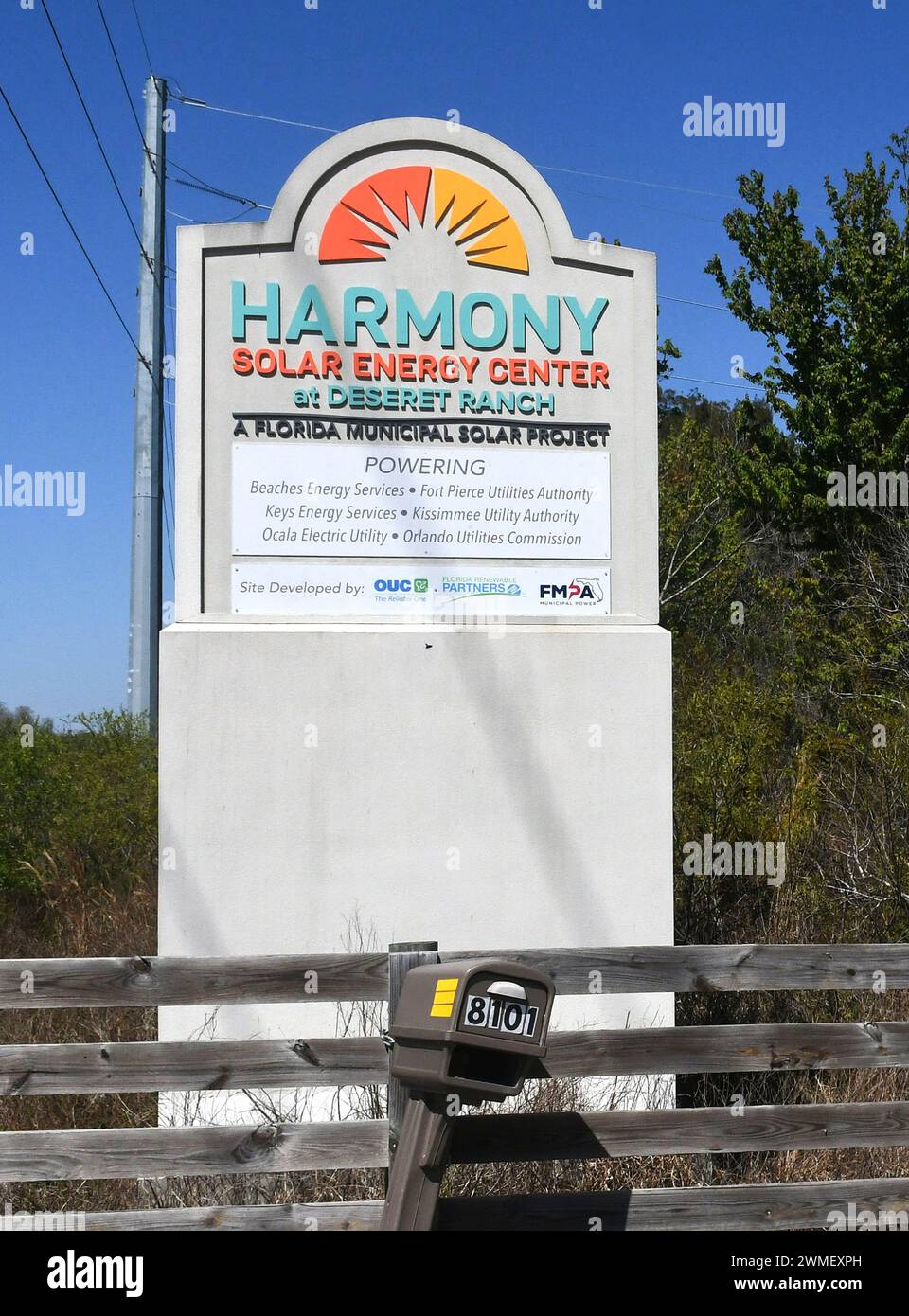 Harmony solar farm hi-res stock photography and images - Alamy