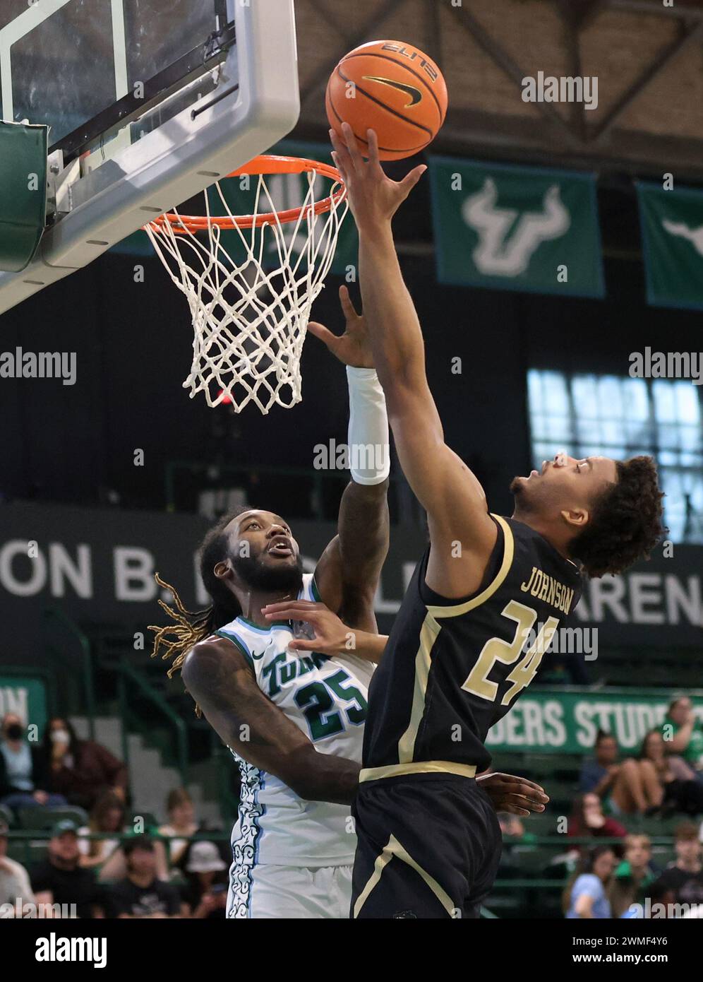 New Orleans, USA. 25th Feb, 2024. UAB Blazers guard Efrem Johnson (24 ...