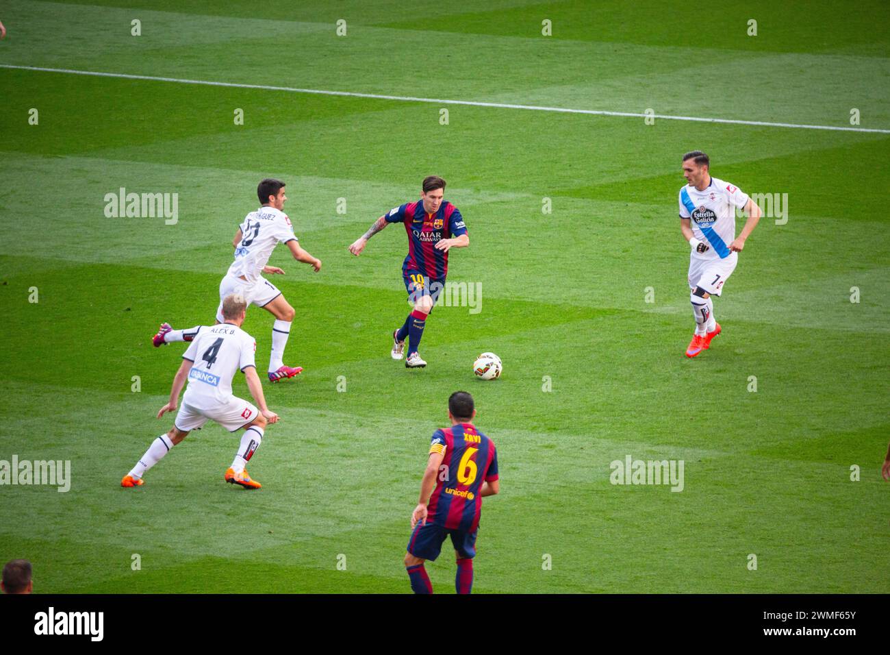 LIONEL MESSI, BARCELONA FC, 2015: Lionel Messi dribbles through the ...