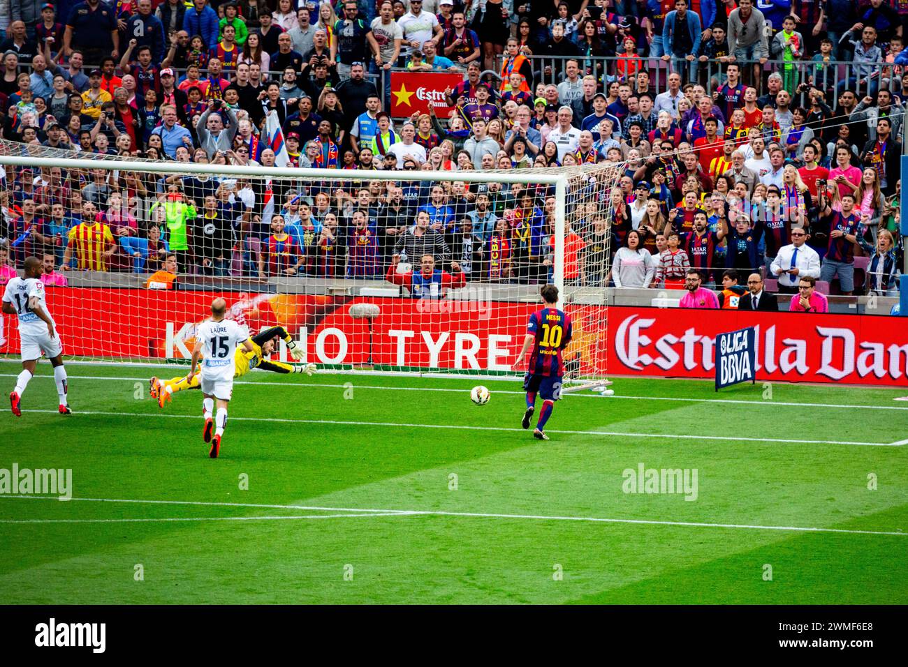 LIONEL MESSI, BARCELONA FC, 2015: Lionel Messi scores his second goal ...