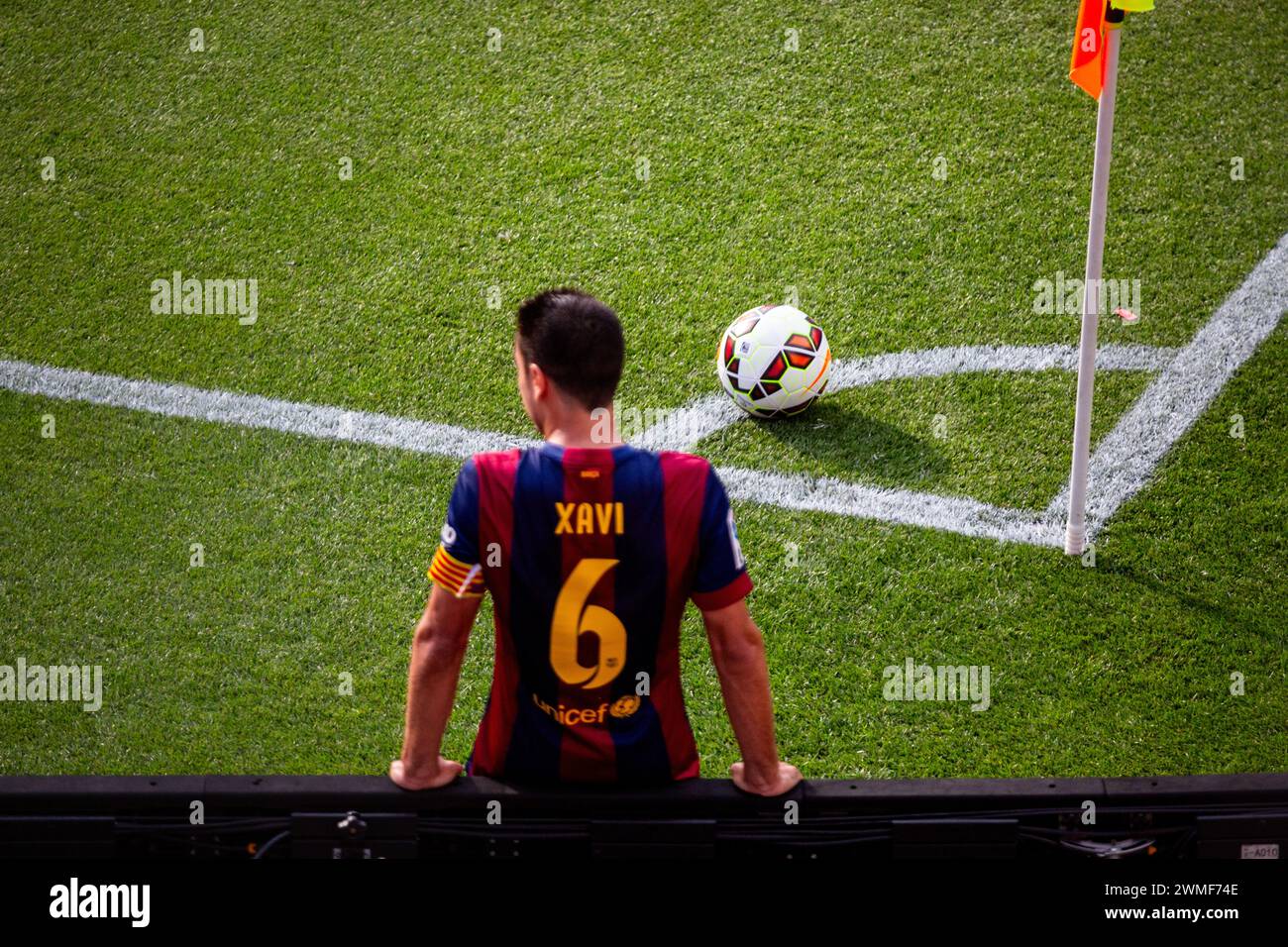 Number six football shirt hi-res stock photography and images - Alamy