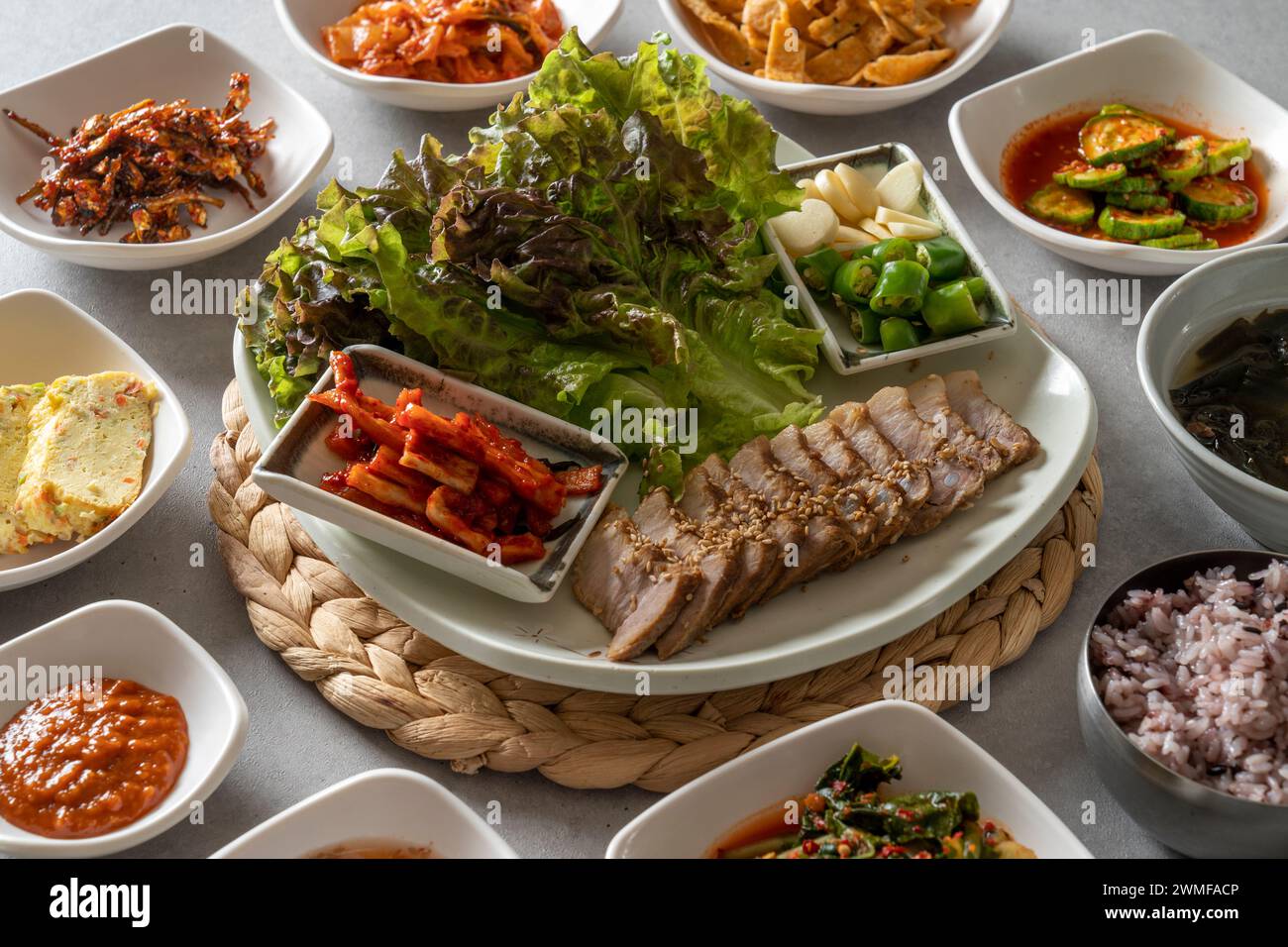 Korean food dish Set Menu of Napa Wraps with Pork Set Menu with Braised ...