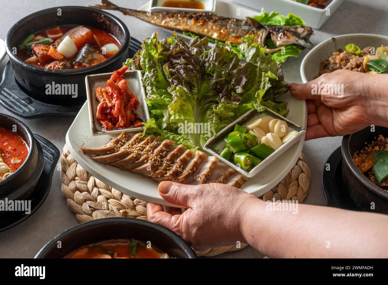 Korean food dish Set Menu of Napa Wraps with Pork Set Menu with Braised ...