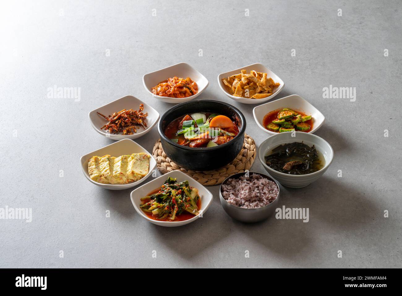 Korean food dish Set Menu of Napa Wraps with Pork Set Menu with Braised ...