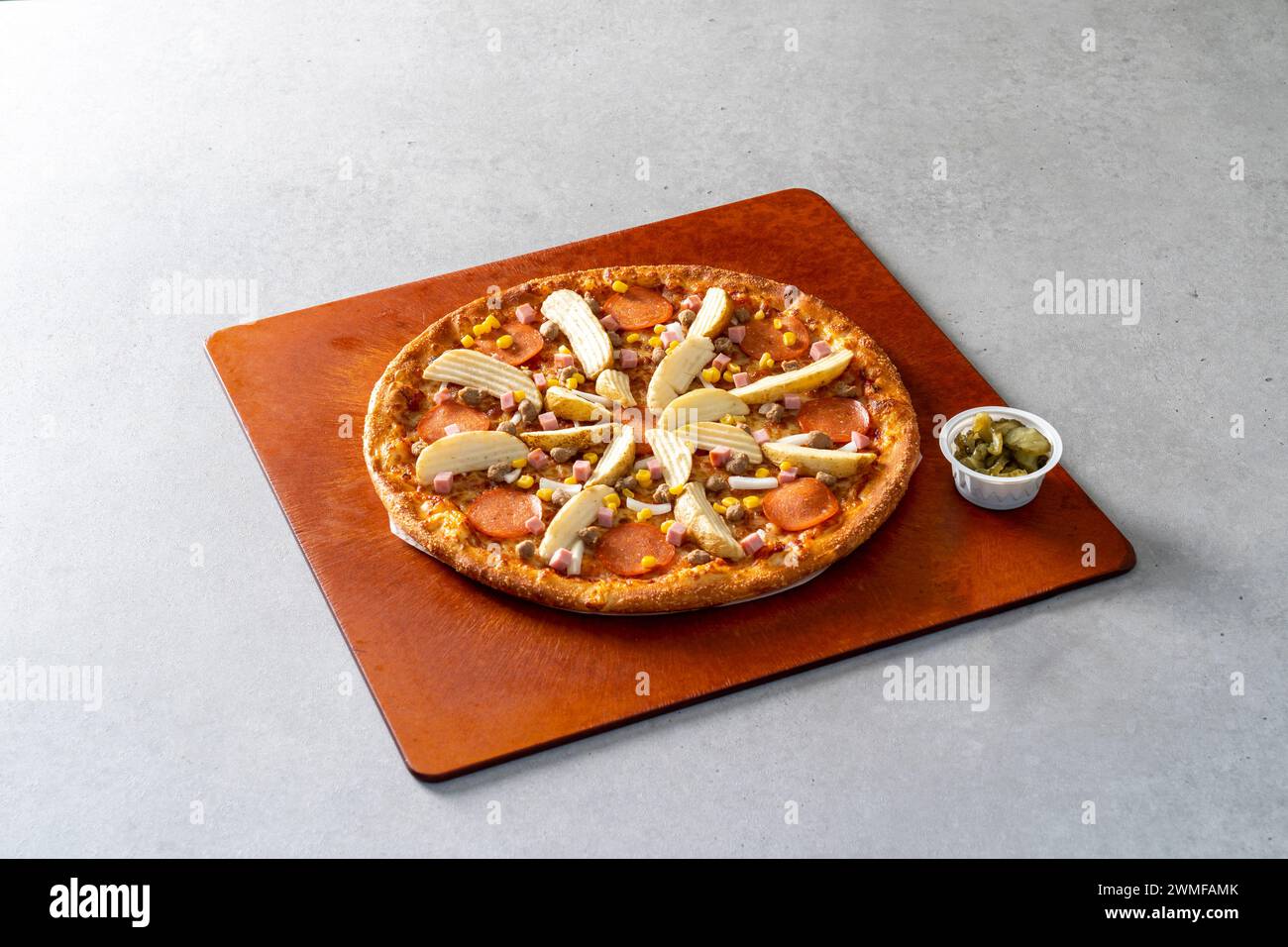 Korean food dish Cheese God Pizza Pepperoni Pizza Cheese Crust Pizza ...